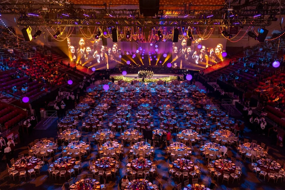 A Guide to Event Lighting Services & What to Expect